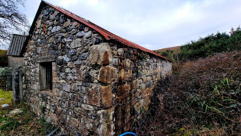 Old Devon Barn in a Disused Location on Dartmoor National Park Devon Uk ...