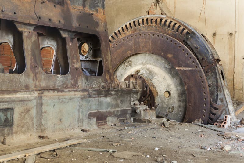 Old Diesel Engine with Rotor Stock Image - Image of motor, horsepower ...