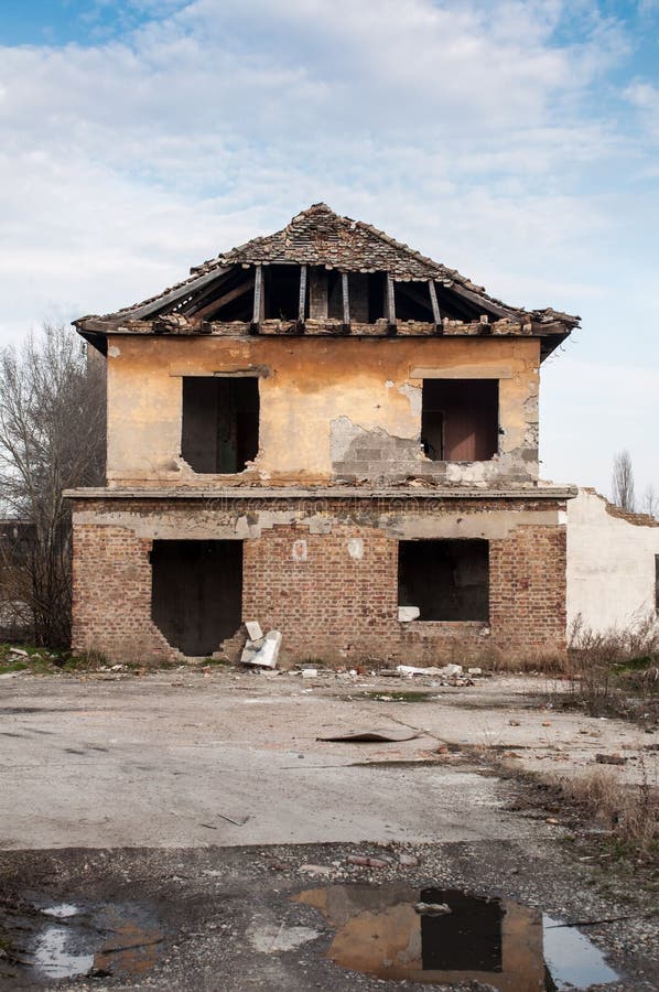Old Dilapidated and Abandoned House Stock Photo - Image of abandoned ...