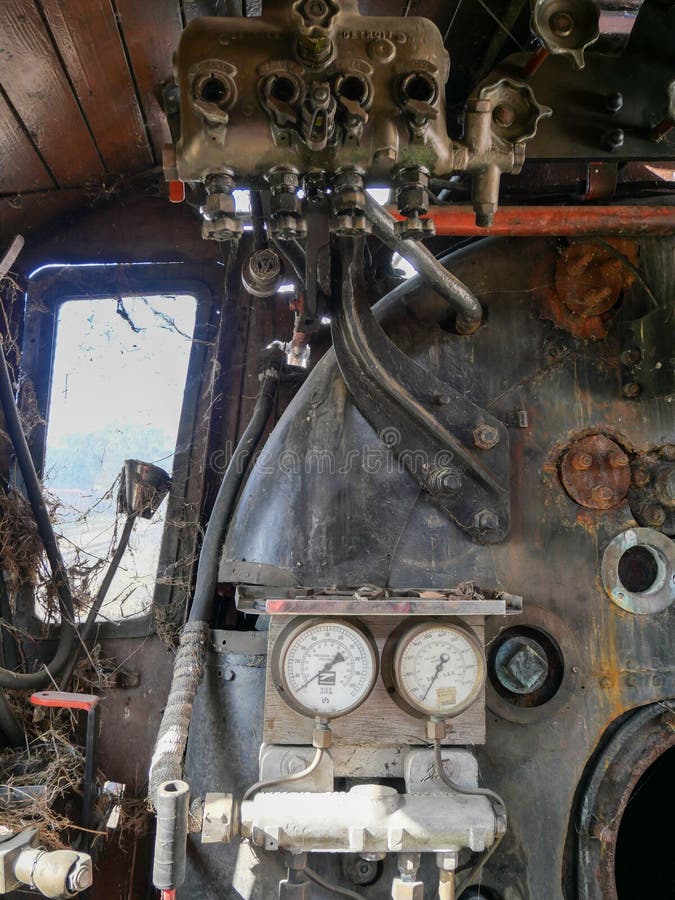 Old Dilapidated Steam Locomotive Controls Stock Photos - Free & Royalty ...