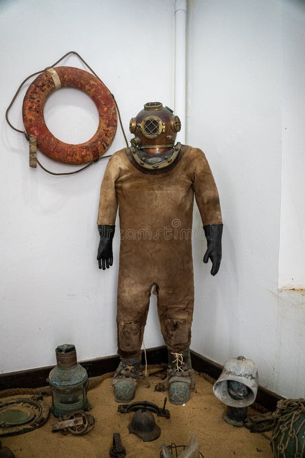 434 Old Diving Suit Stock Photos - Free & Royalty-Free Stock Photos ...