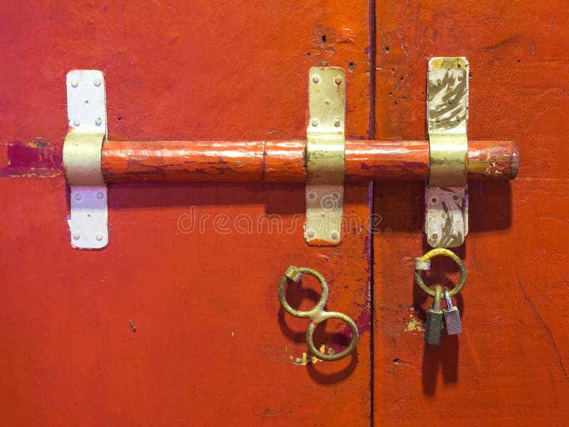 Old Door Locking Thai Temple Stock Photos - Free & Royalty-Free Stock ...