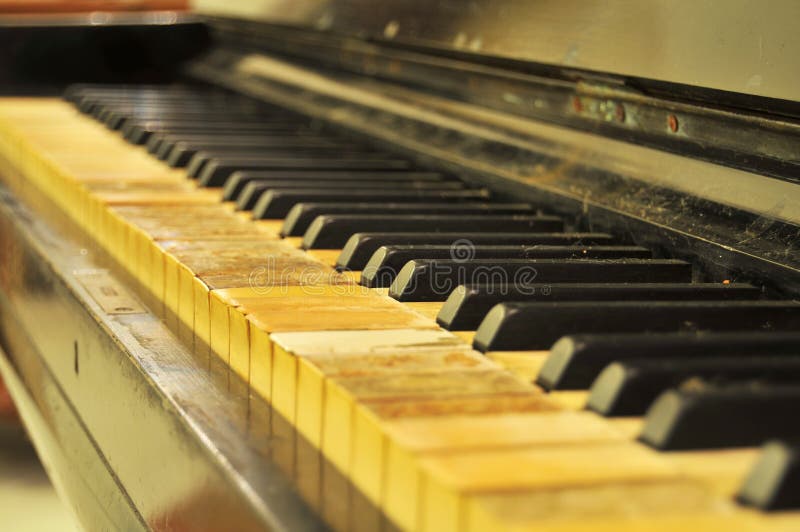 Old Dusty Piano stock image. Image of instrument, musical - 5695071
