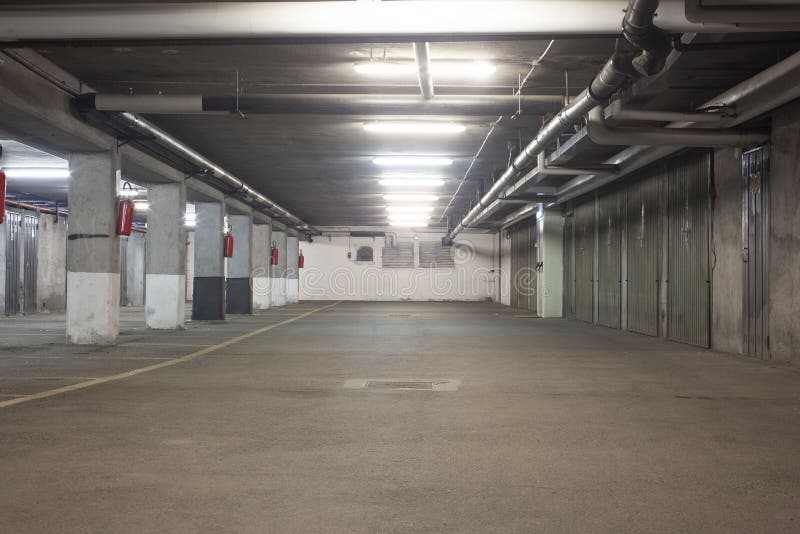 Old empty garage stock image. Image of wall, floor, indoor - 13472913