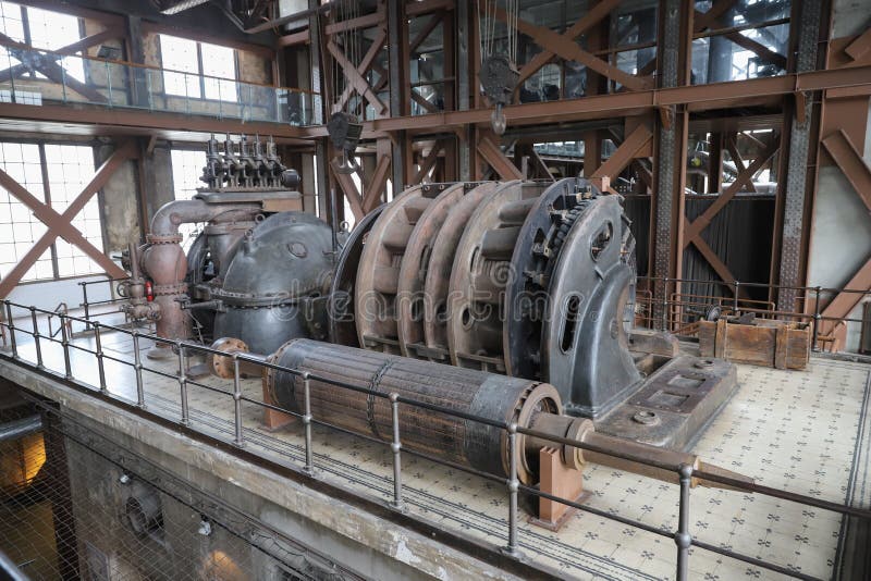 Engine of an Old Power Plant Stock Image - Image of rusty, plant: 219263529