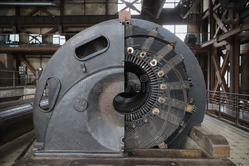 Engine of an Old Power Plant Stock Image - Image of creepy, machine ...