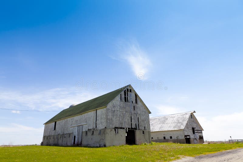 Old Farm stock photo. Image of ruin, green, american - 24546940