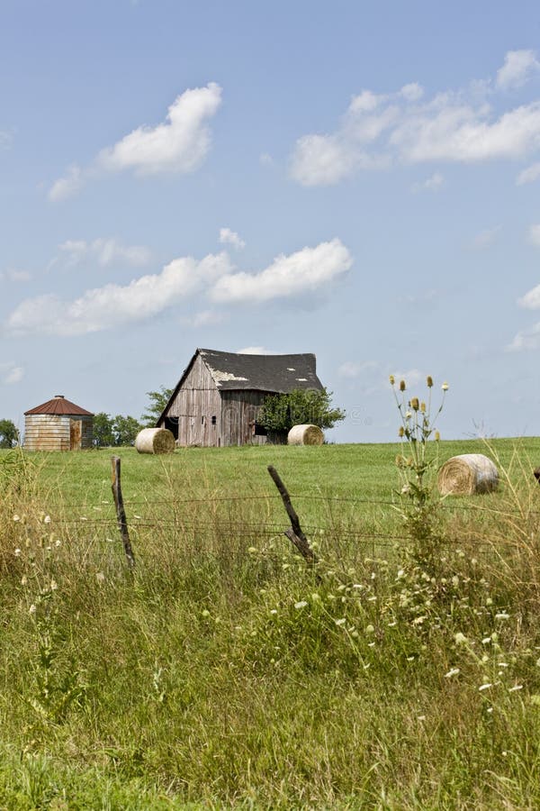 Old Farm Barn stock photo. Image of agricultural, open - 10821252