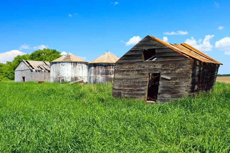Old Farm Buildings stock photo. Image of abandoned, farming - 15586098