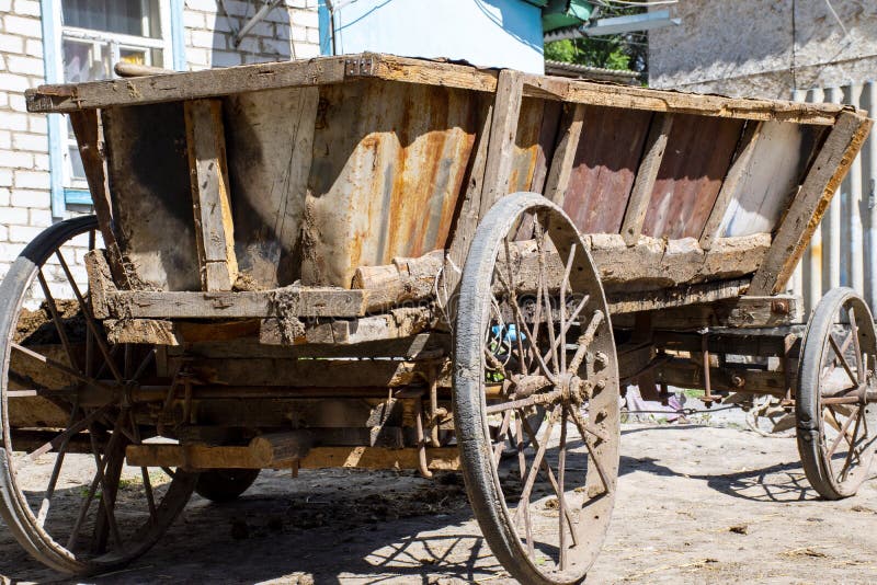 Old Farm Cart, Horse Cart, Farm Cart Stock Photo - Image of development ...