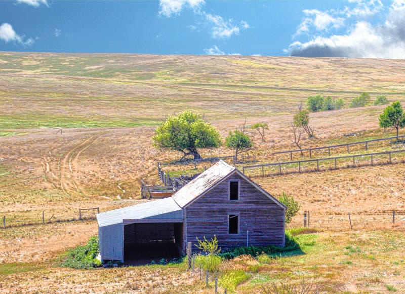 Old Farm House in a Field in Wyoming Stock Image - Image of agriculture ...