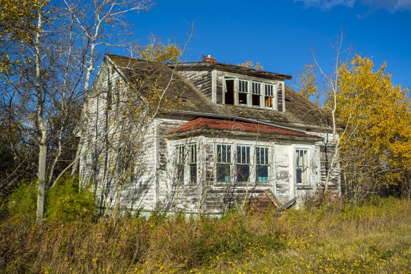 Old Farm house. stock photo. Image of grass, country, dakota - 4245636