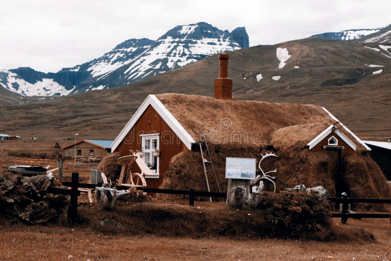 Old Farmhouse stock image. Image of farm, urban, north - 61048039