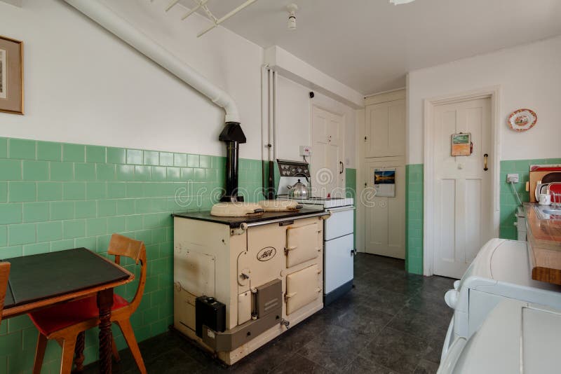 Old Fashioned House Kitchen Editorial Photo - Image of kitchen ...
