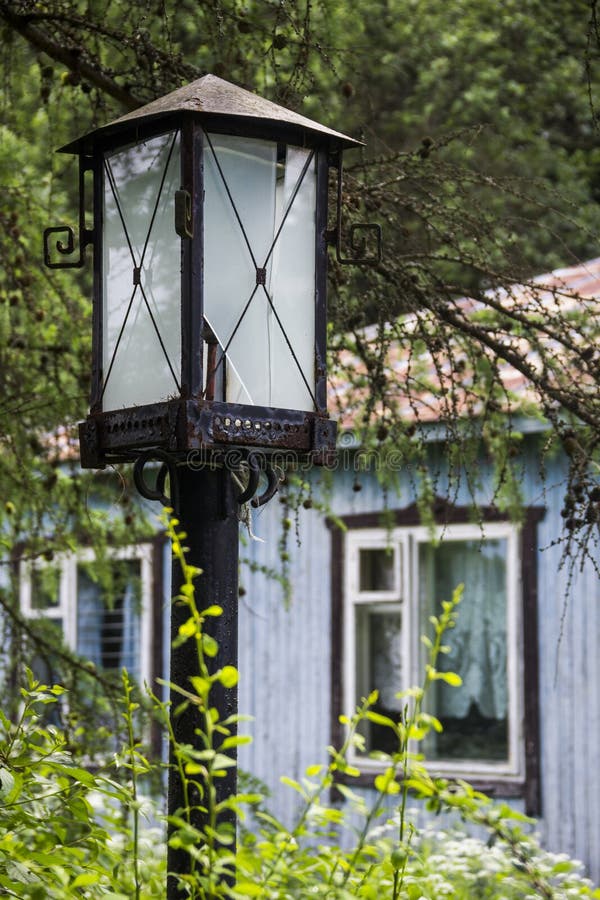 Old-fashioned lamp post stock image. Image of design - 75564113