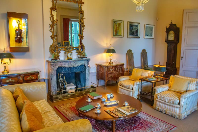 Old Fashioned Living Room - Interior Stock Image - Image of house ...