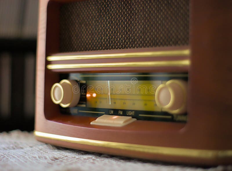 An old-fashioned radio stock image. Image of retro, entertainment ...