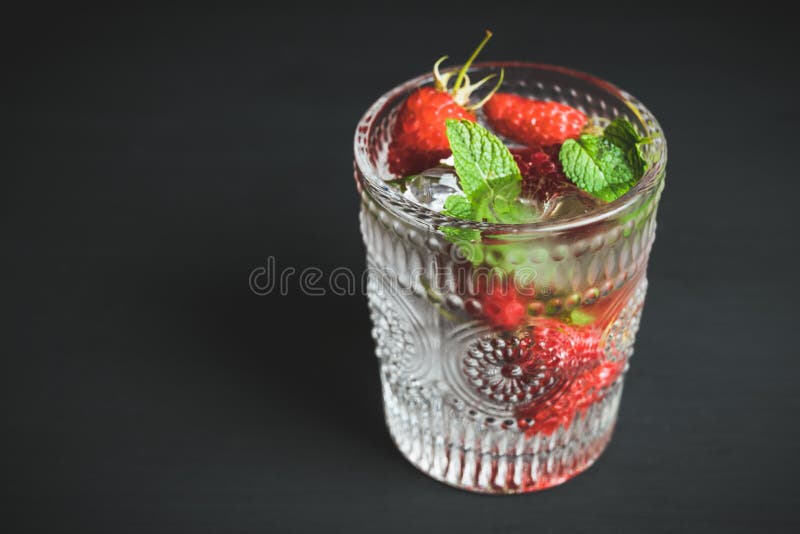 Old Fashioned Raspberry Cocktail Stock Image - Image of dark, berries ...