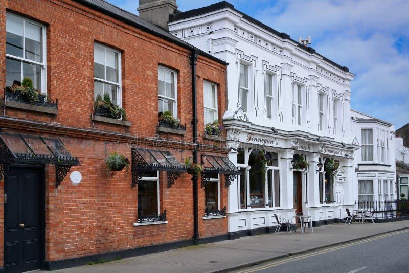 Old Fashioned Restaurant Building Editorial Stock Image - Image of ...