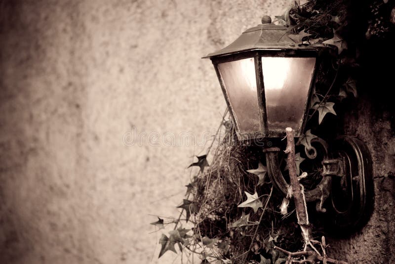 Old fashioned street light stock image. Image of lamp - 16036339