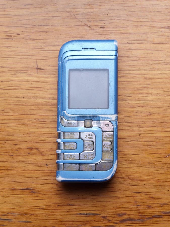 Old Fashioned Style Cell Phone Stock Image - Image of garbage, object ...