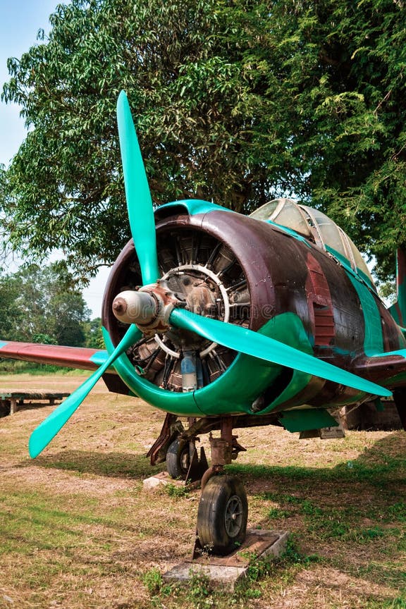 Old fighter plane editorial stock photo. Image of burn - 45778688