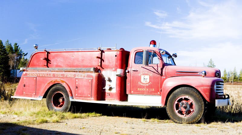 Old Fire Engine, Maine, USA Editorial Stock Photo - Image of cars ...