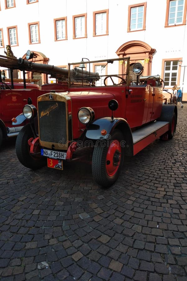Old fire fighter car editorial photo. Image of fighter - 127652861