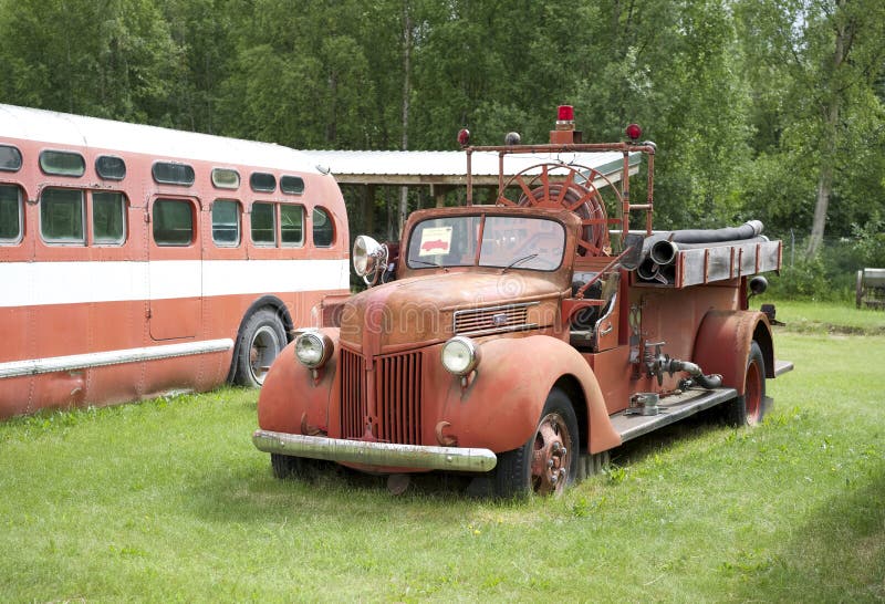 Old fire truck editorial stock photo. Image of burning - 73159568