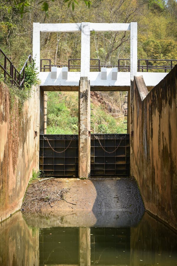 548 Steel Floodgate Stock Photos - Free & Royalty-Free Stock Photos ...