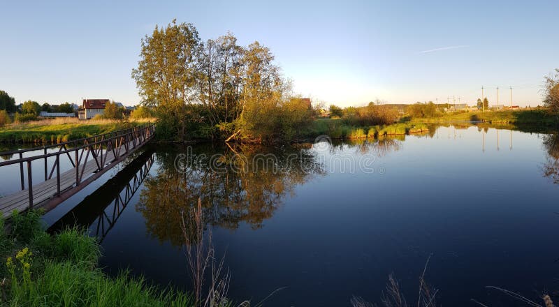 Old Footbridge Over the Pond Stock Image - Image of field, beautiful ...