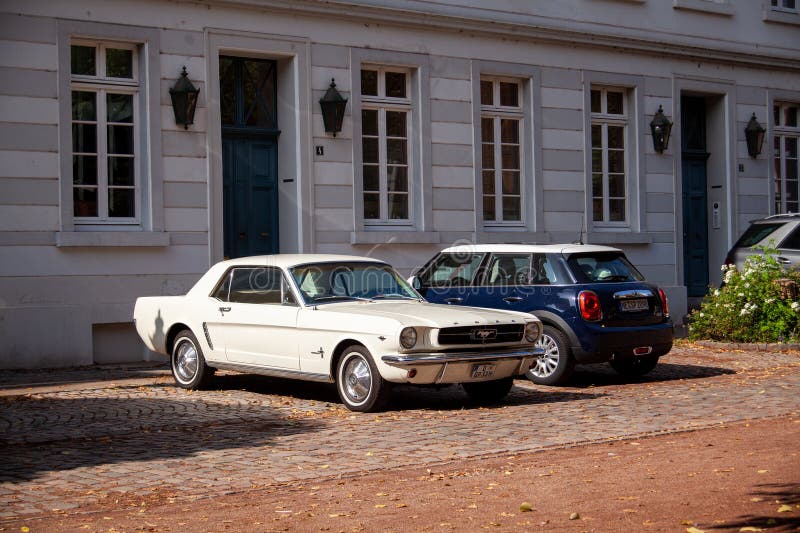 Dusseldorf, Germany. 11th September 2022. Old Ford Mustang Car in ...