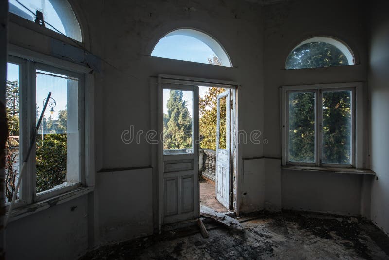 Old Forgotten Abandoned House Interior Stock Image - Image of aged ...
