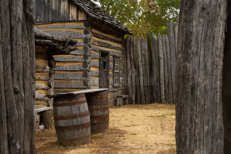 371 Wood Log Fort Wall Photos - Free & Royalty-Free Stock Photos from ...