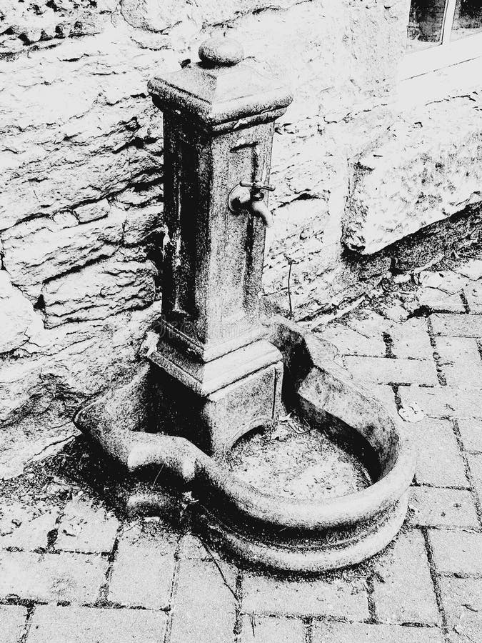 Olod fountain stock image. Image of wall, olod, fountain - 106107023