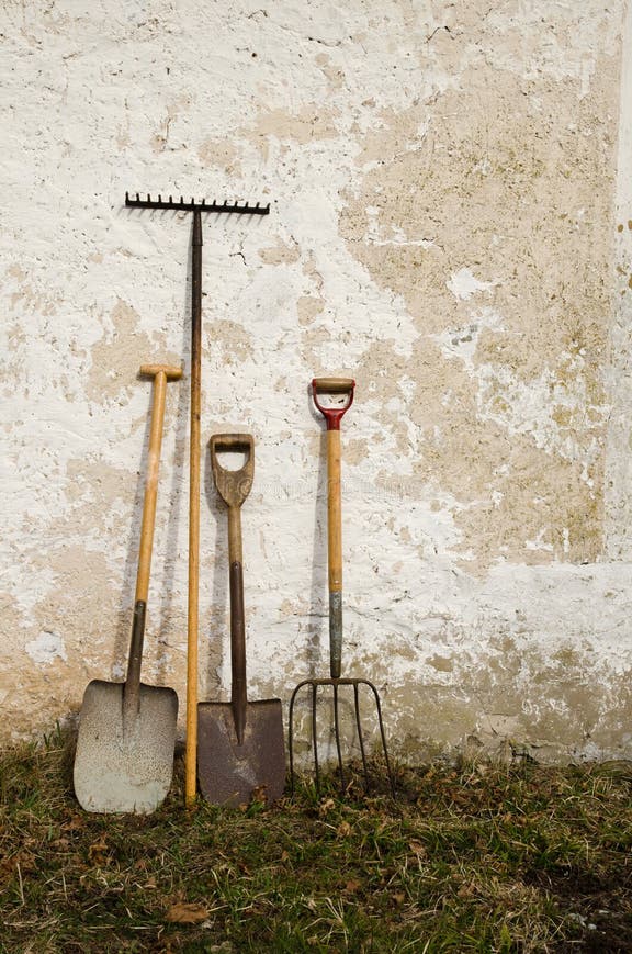 936 Old Rusty Spade Stock Photos - Free & Royalty-Free Stock Photos ...