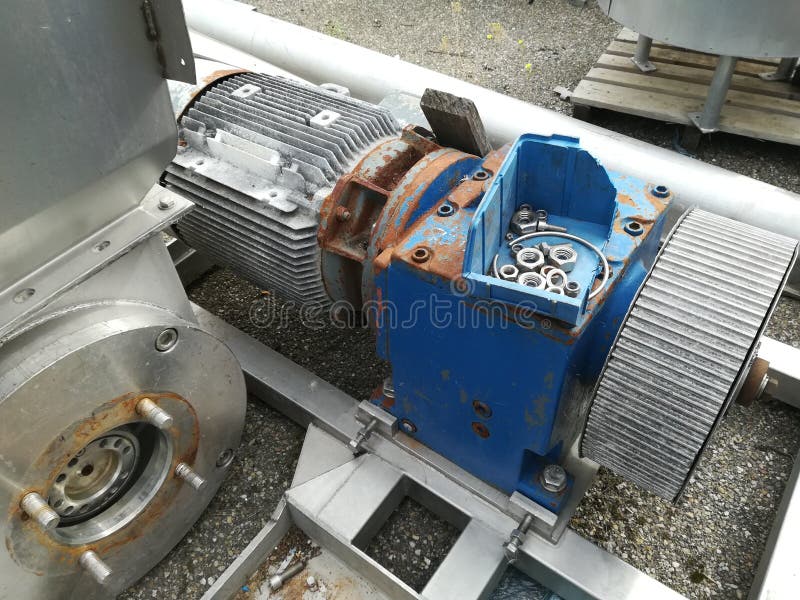 Old Generators and Industrial Equipment for Scrap Stock Photo - Image ...
