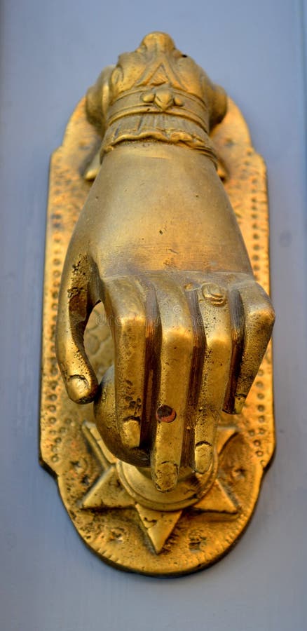 Old gold door handle stock image. Image of door, hand - 32704075