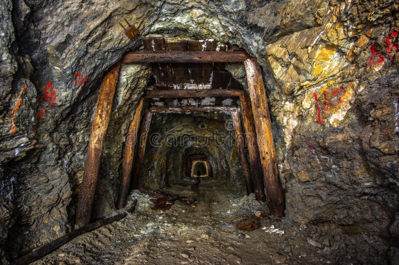 1,012 Old Gold Mine Interior Stock Photos - Free & Royalty-Free Stock ...
