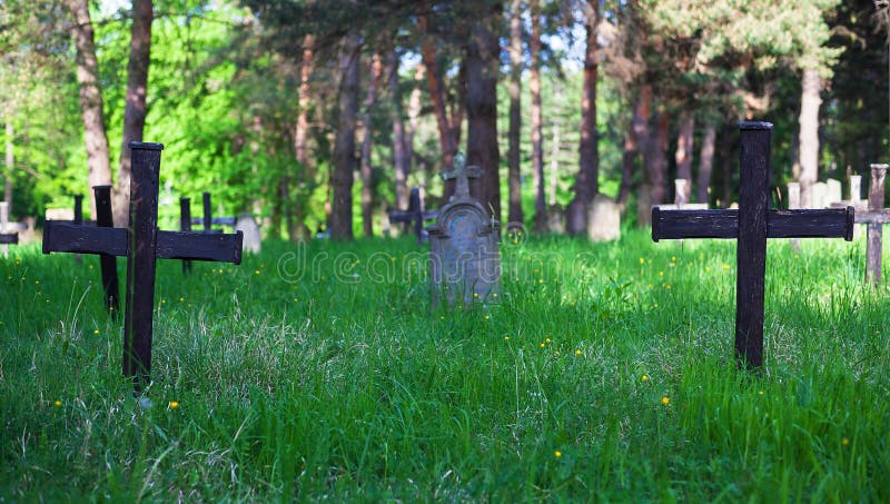 Old Graveyard in Park stock image. Image of faith, memorial - 92308371