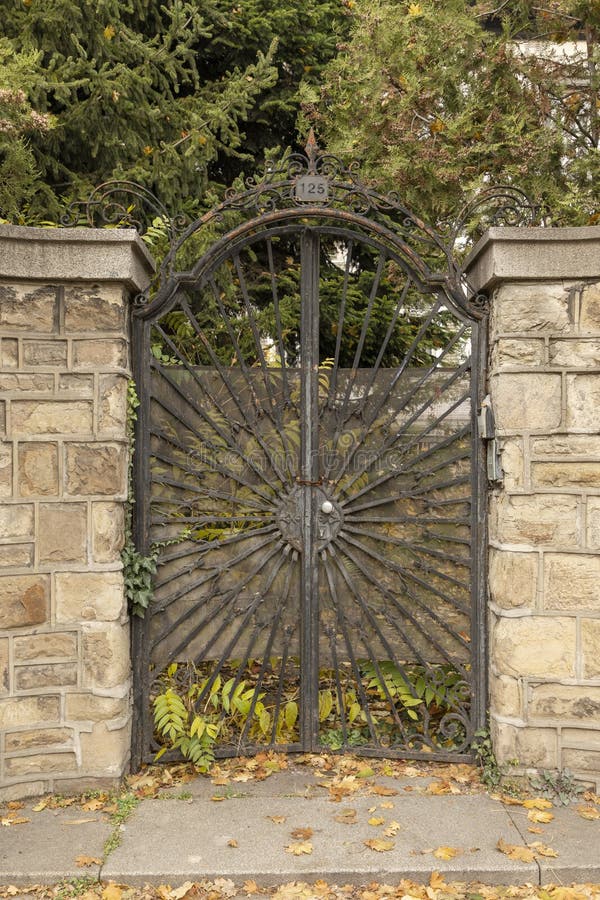 Old Grunge Rusted Iron Gate Stock Image - Image of house, brown: 172267963
