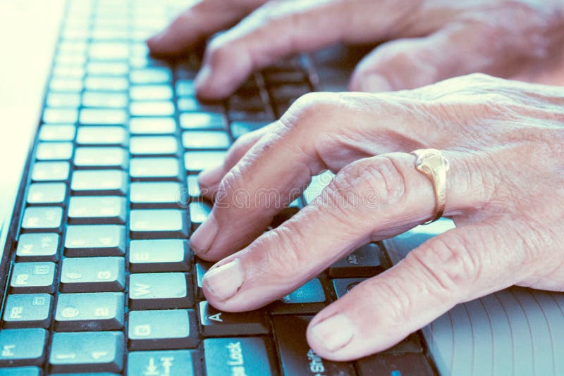 Arthritic Hand Using a Mouse Stock Photo - Image of hand, computer ...
