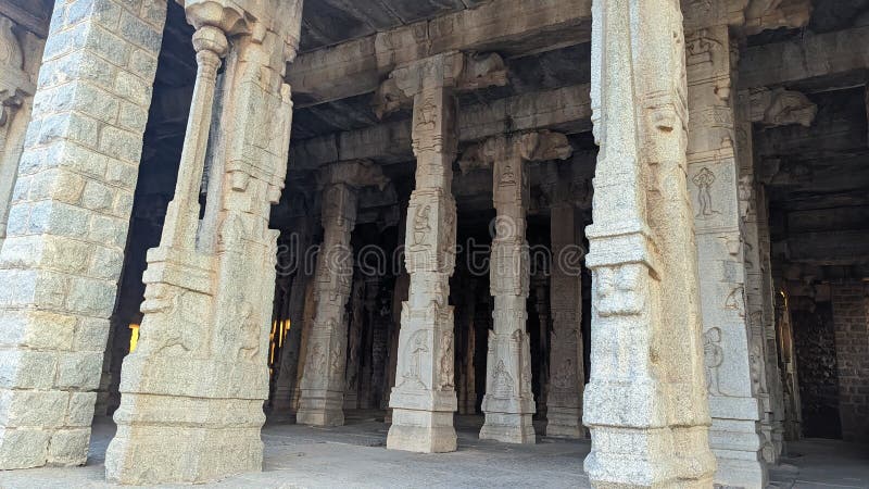 Old Hindu Temple Architecture India Stone Carving Stock Photo - Image ...