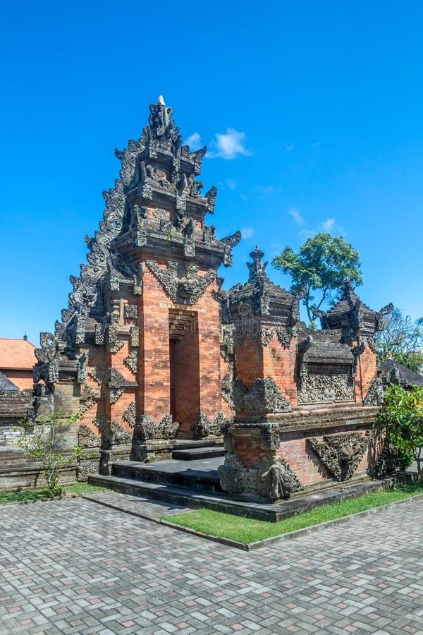 Old hindu temple in bali stock image. Image of holy, relax - 47733619