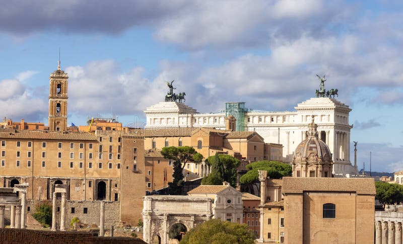 Old Historic Building in Downtown Rome, Italy. Stock Photo - Image of ...