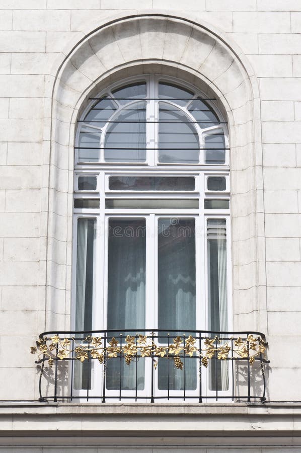 Old Historical Building with Beautiful Windows, Vienna Stock Image ...