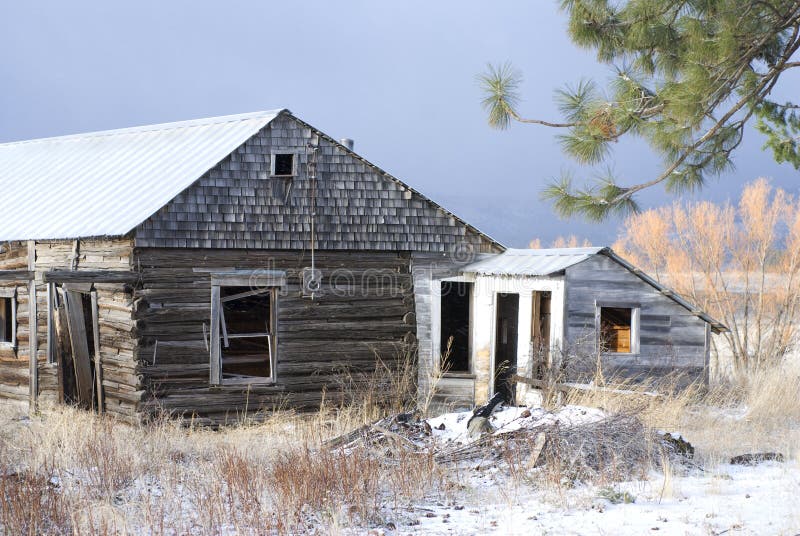 Old Abandoned House stock image. Image of wood, house - 12951957