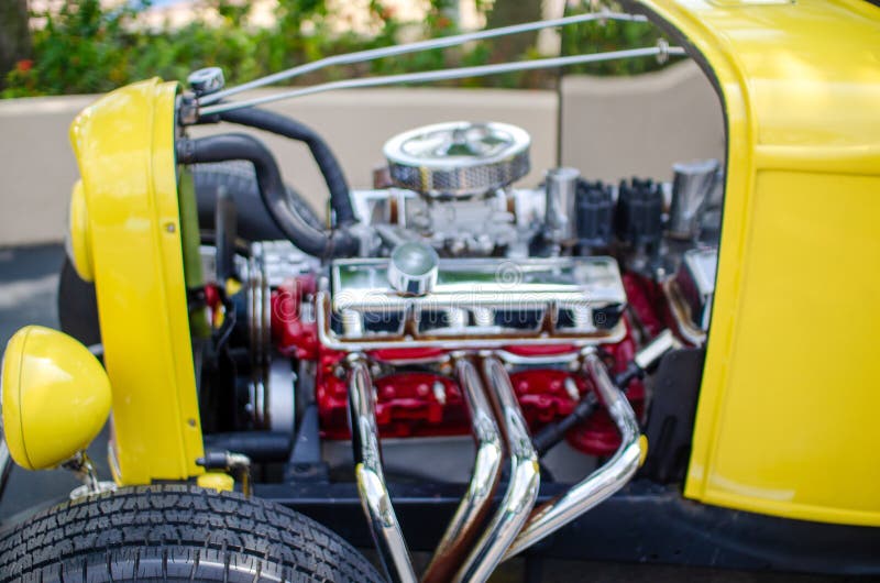 Old Hot Road Car in Universal Studia Singapore Editorial Image - Image ...