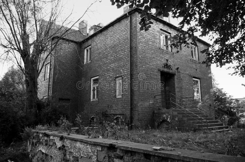 The Antique and Historic House Famous Known As Bahay Kubo. Stock Photo ...