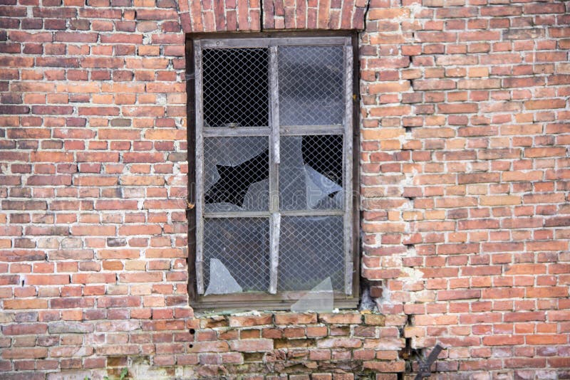 Old House with Broken Windows the House To Be Demolished Stock Image ...